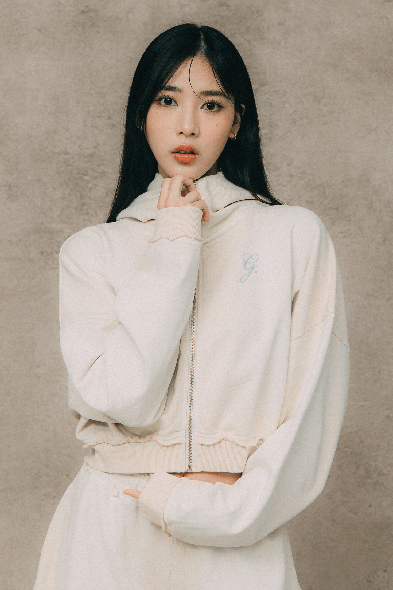 GROCERY FADED WASHED CROPPED ZIP UP HOODIE/ WASHED CREAM – GROGROCERY